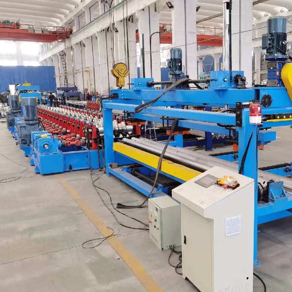 Overview of Highway Guardrail Roll Forming Machine - | Guosu Cold Roll ...